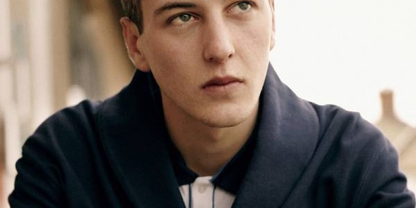 Backstage: Devlin at Fields Forever Festival - Distract