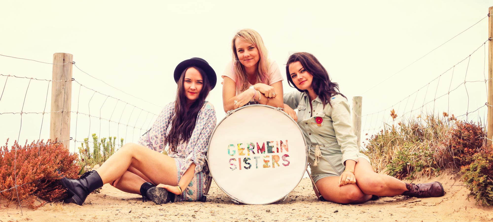 Germein Sisters live at the Camden lock Pub - Distract